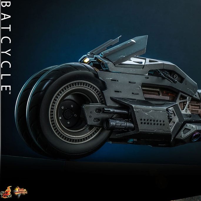 1/6 Sixth Scale Figure: Batcycle The Flash Movie Masterpiece 1/6 ...