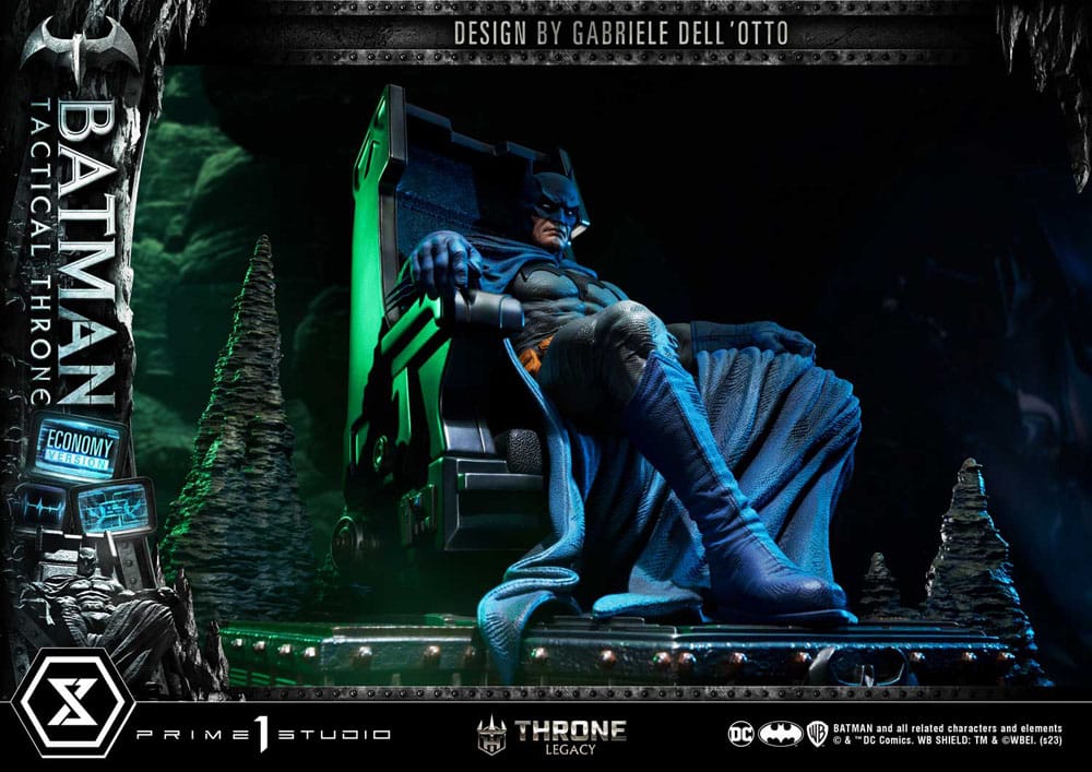 1/4 Quarter Scale Statue: Batman Tactical Throne Economy Version DC ...